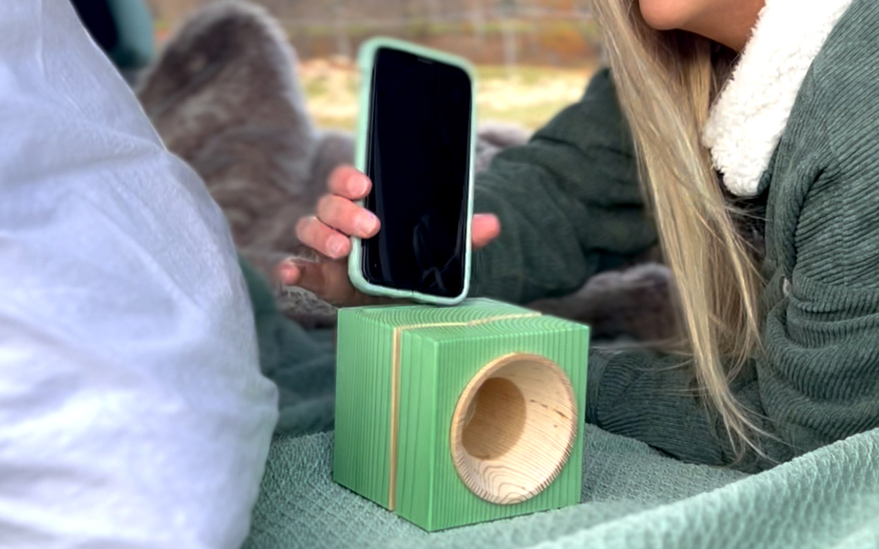 VAIA Cube JOY | Akustischer Verstärker für Smartphones | Bunt